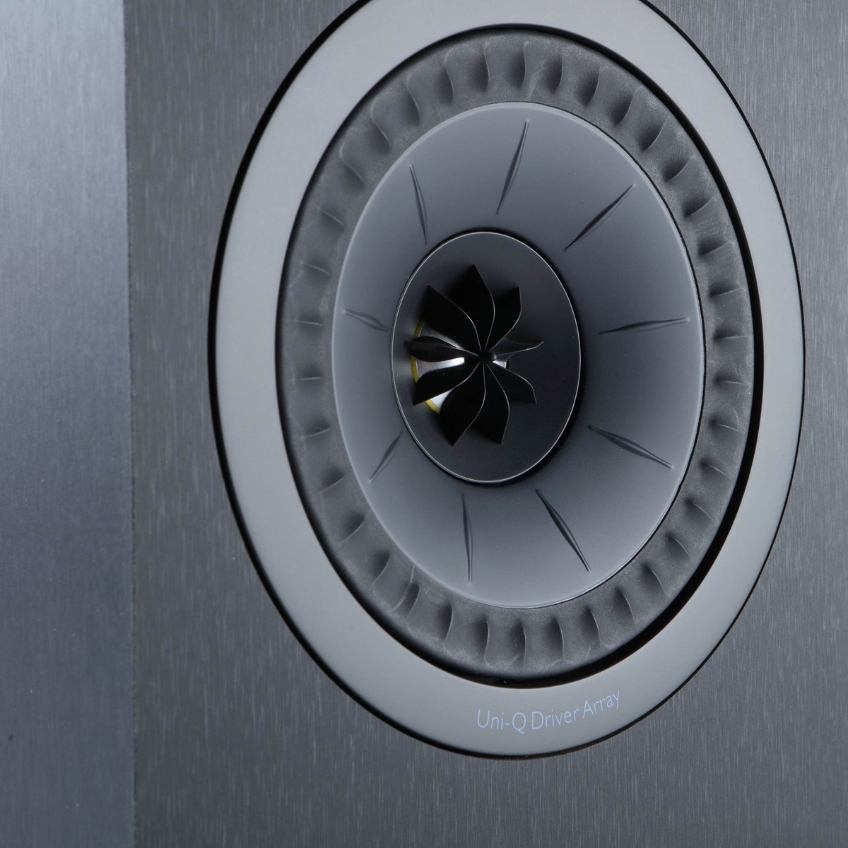 Q150 2-Way Passive Desktop Bookshelf Speakers | KEF Singapore