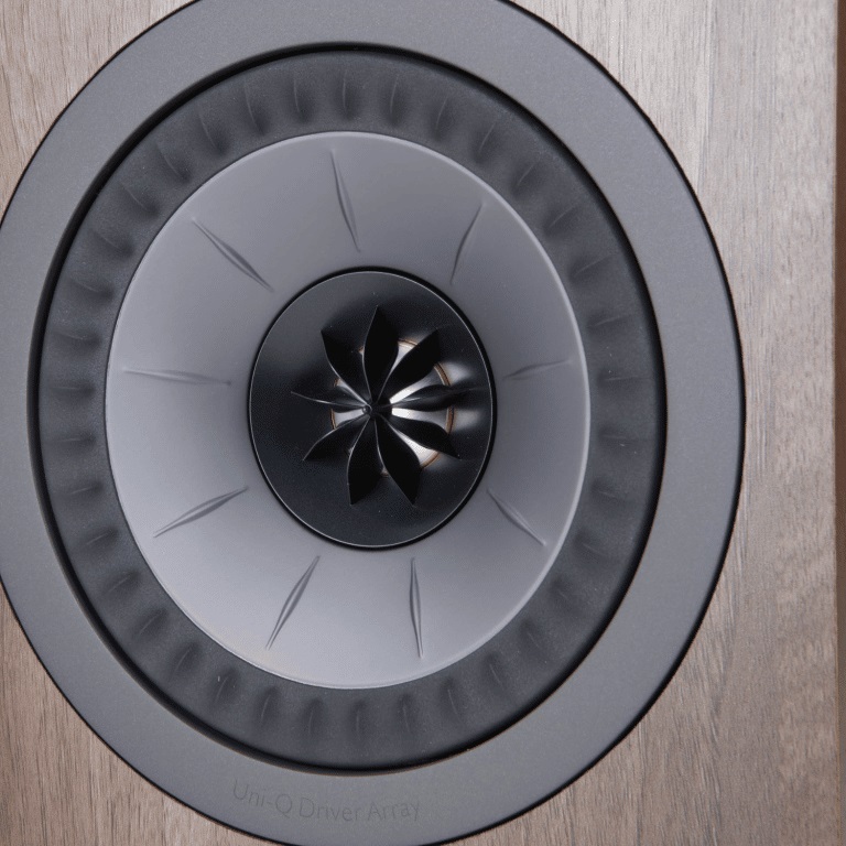 Q150 2-Way Passive Desktop Bookshelf Speakers | KEF Singapore