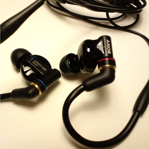 Sony MDR-EX800ST Studio Monitor In-Ear Earphone
